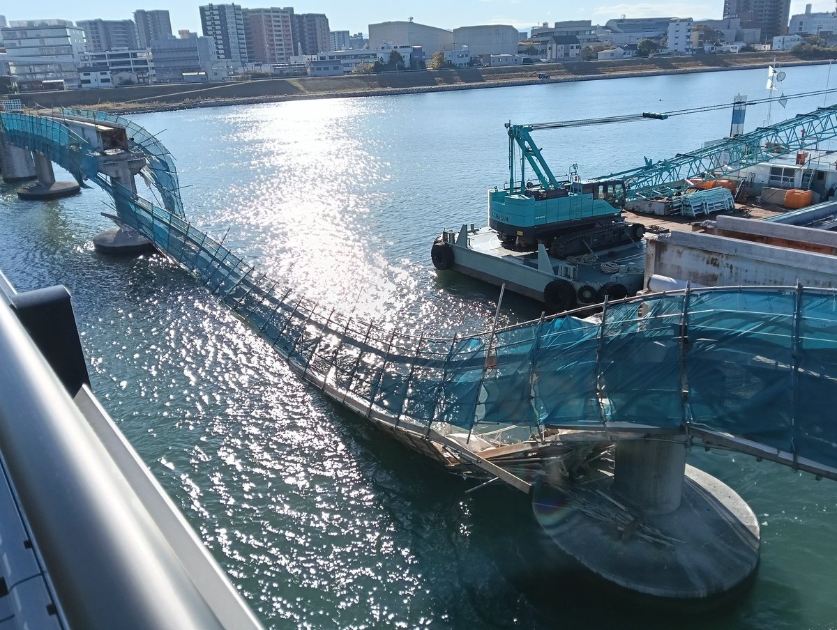 橋が崩落 和歌山市西蔵前丁付近 旧河西橋｜事故・災害 - Yahoo!リアルタイム検索